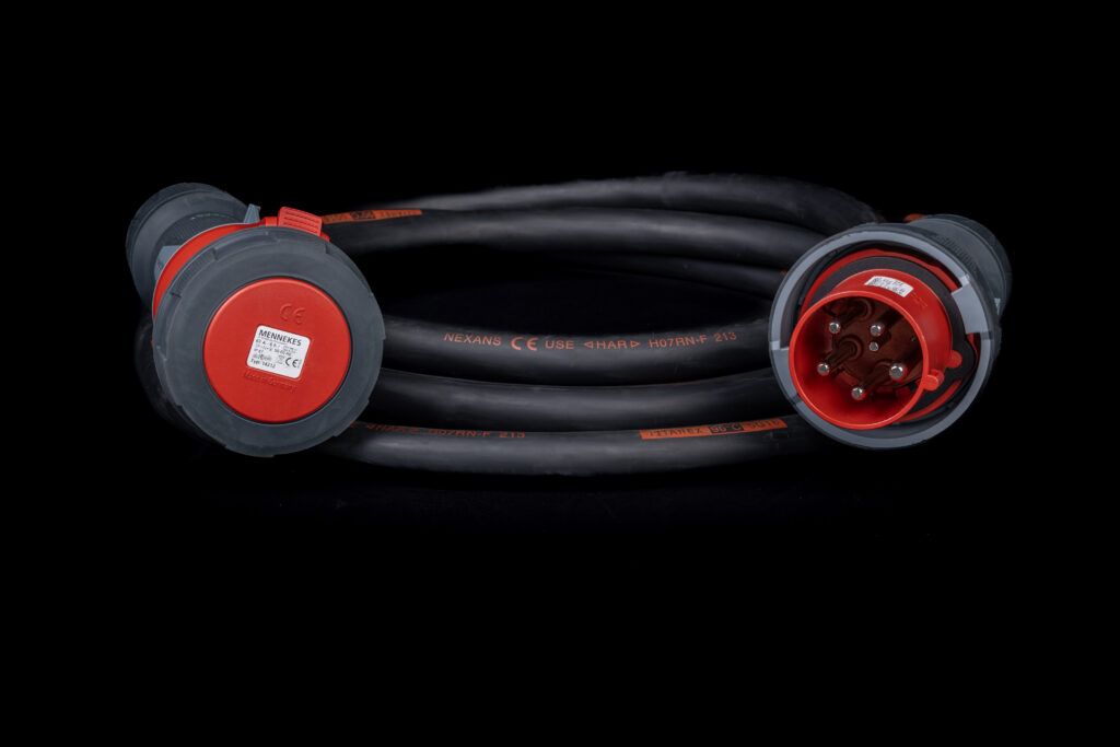 CEE 63A to CEE 63A CONTRA Power Cable - YourSide